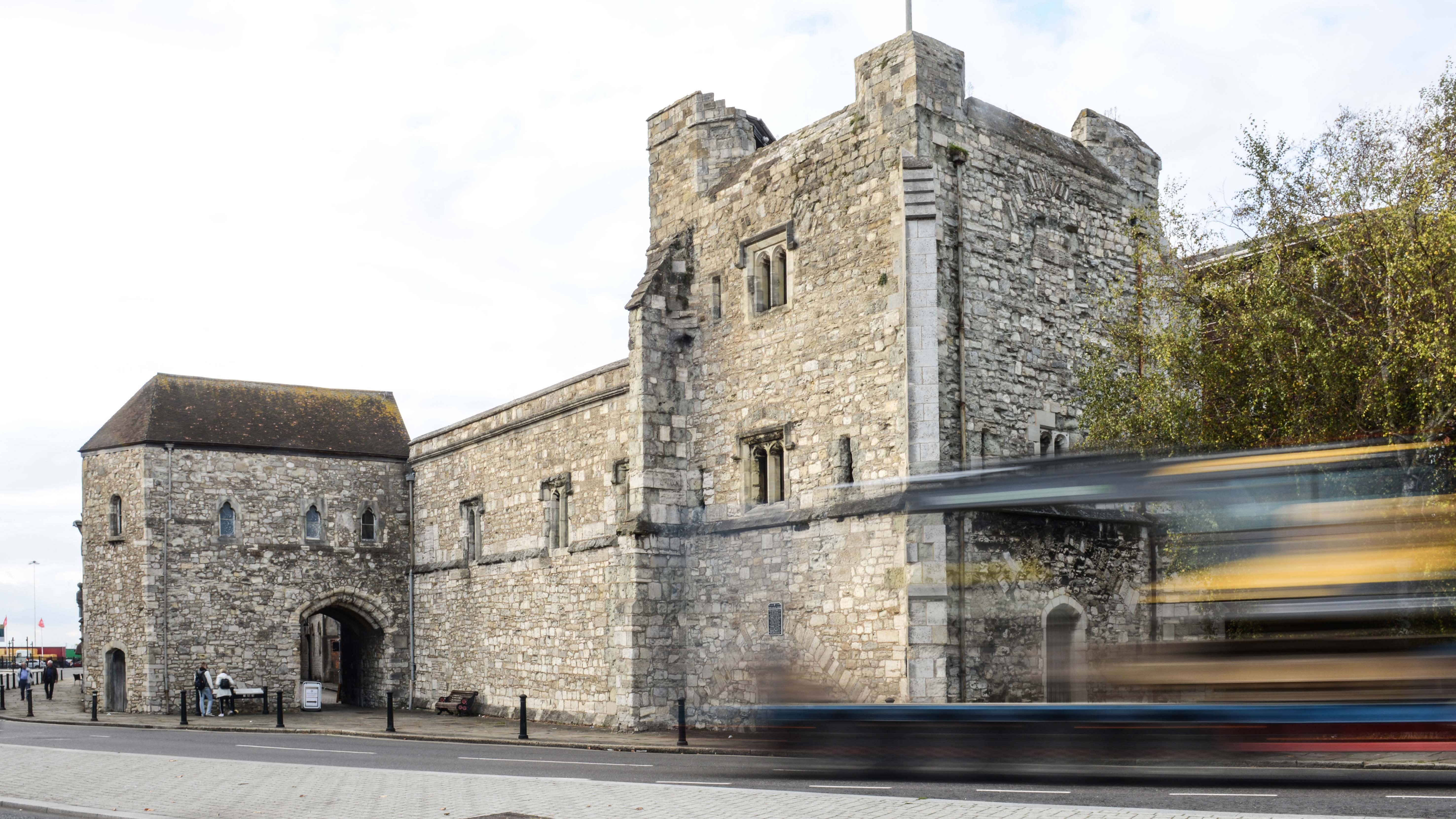 God’s House Tower, Southampton. The Tower from Town Quay Road ...
