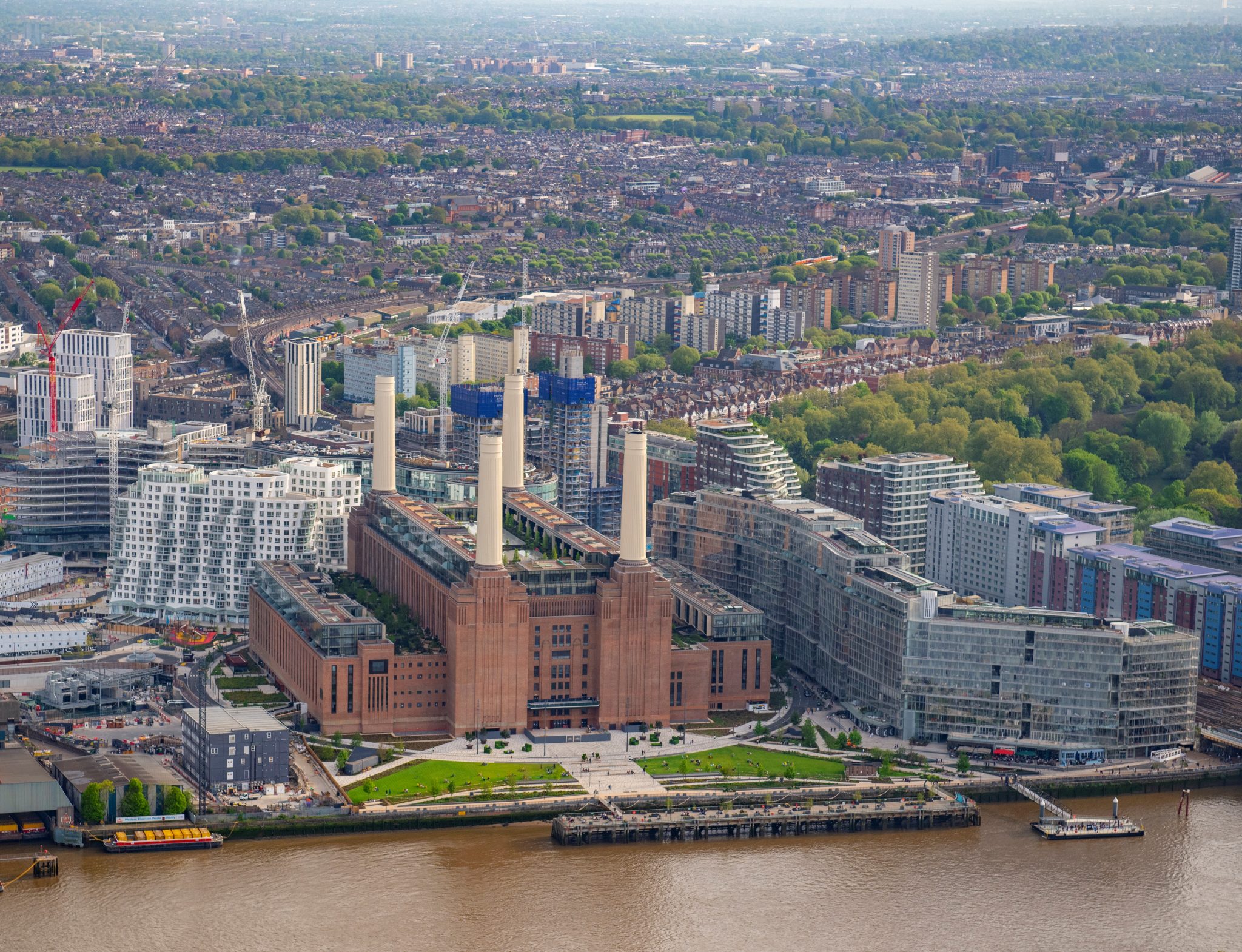 Battersea Power Station’s Transformation: London’s largest regeneration ...